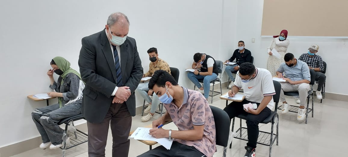 The President of Bani Sweif Technological University continues to check ...